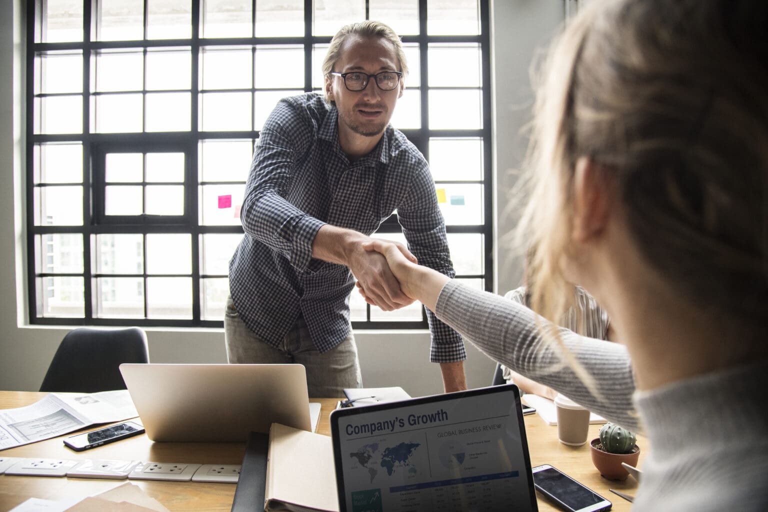 Deal Structuring in Business: Types and Best Practices